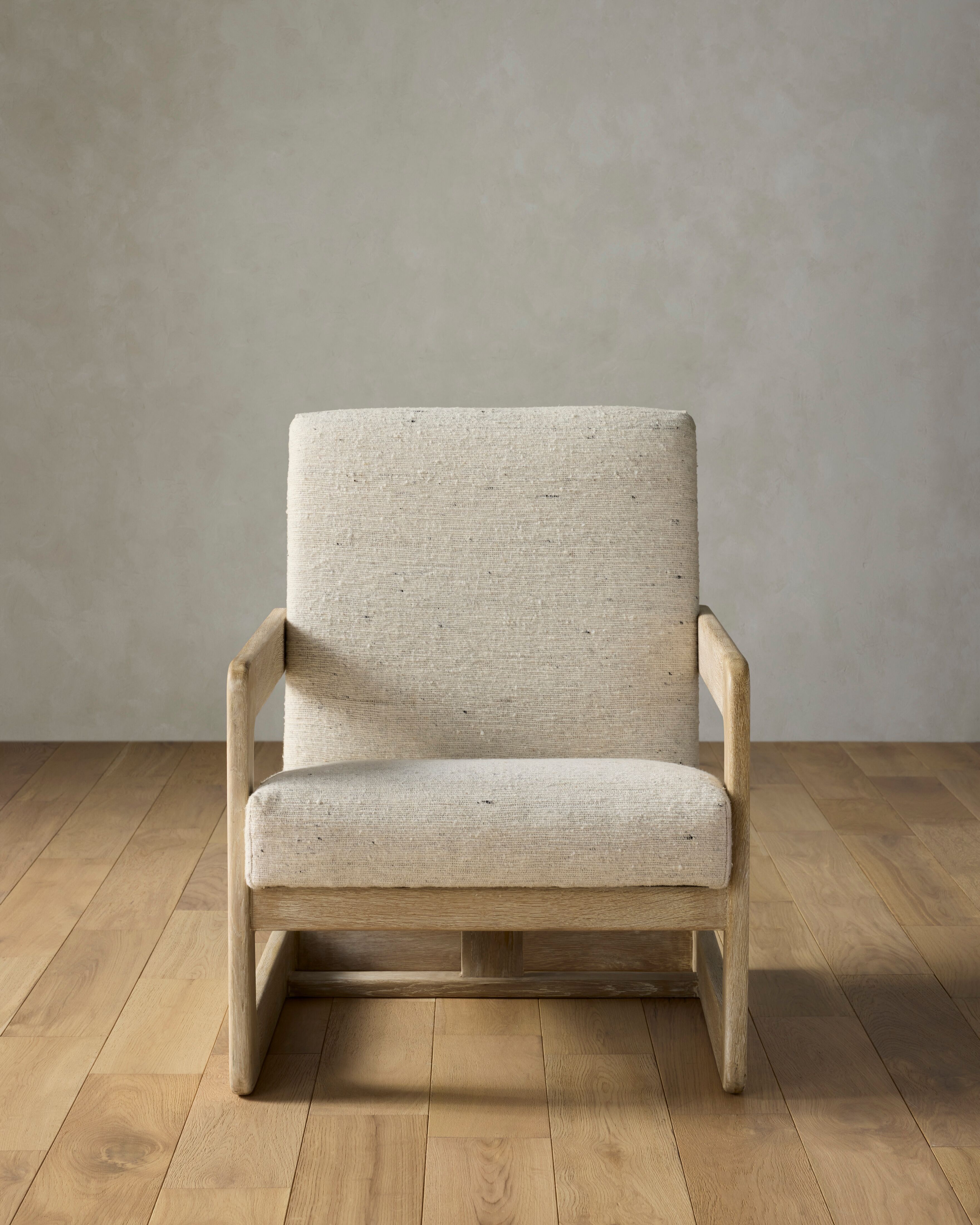 Tripp Cantilever Chair | Joon Loloi